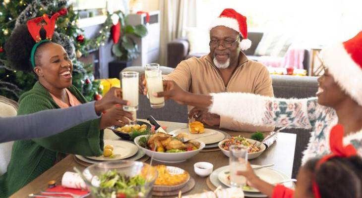 Celebrating the Season of Joy: A Family-Friendly Christmas Reflection